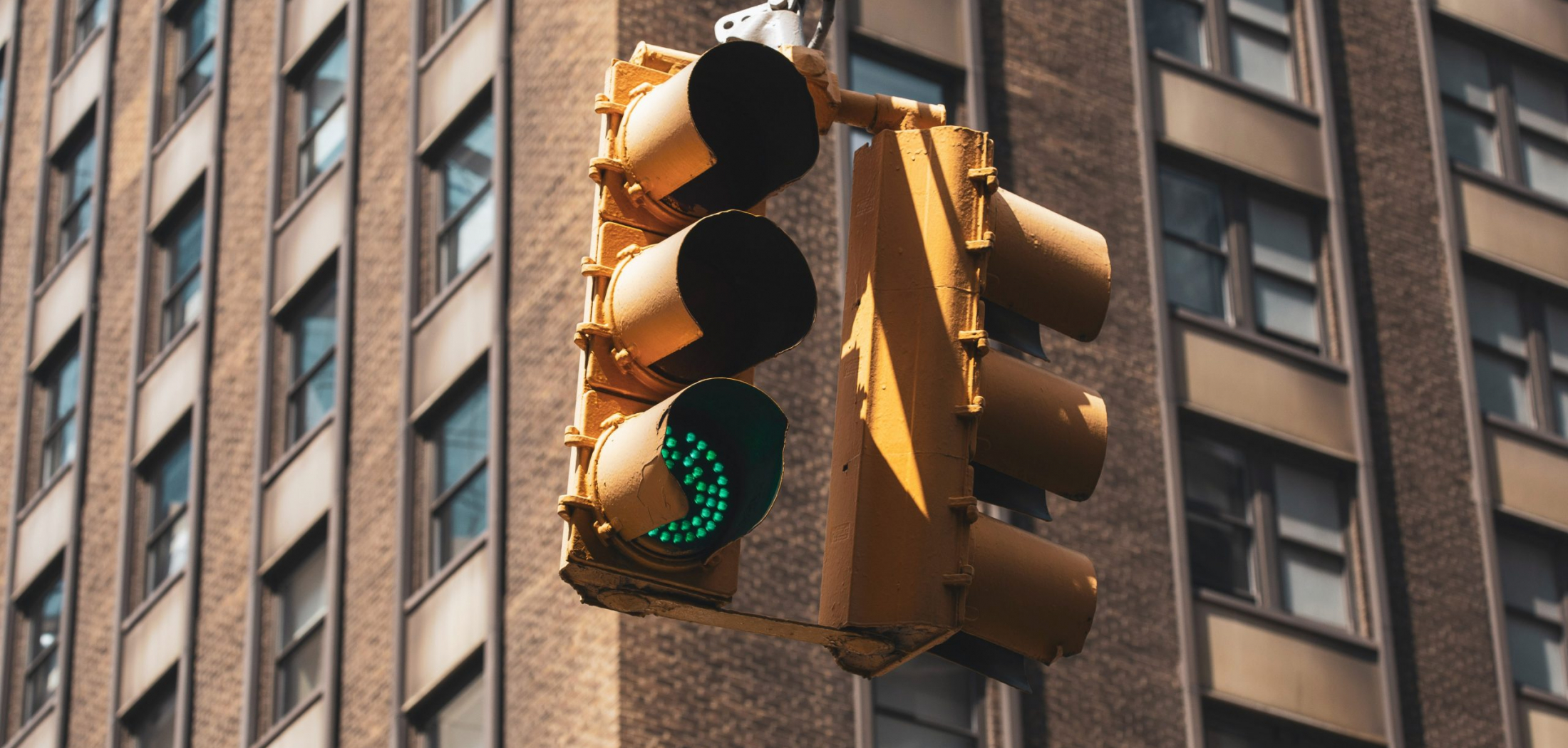 Traffic Light System to restart International Travel | TravelTime World